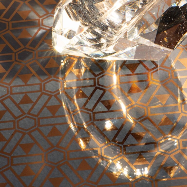 Precious lustres - Inco