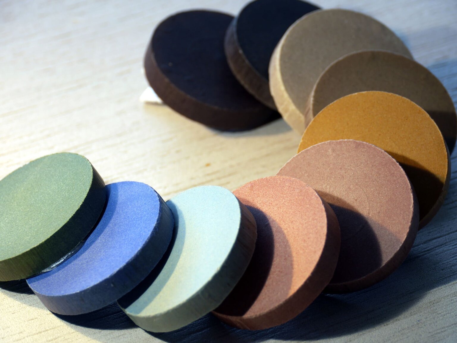 Ceramic pigments for bodies - Inco